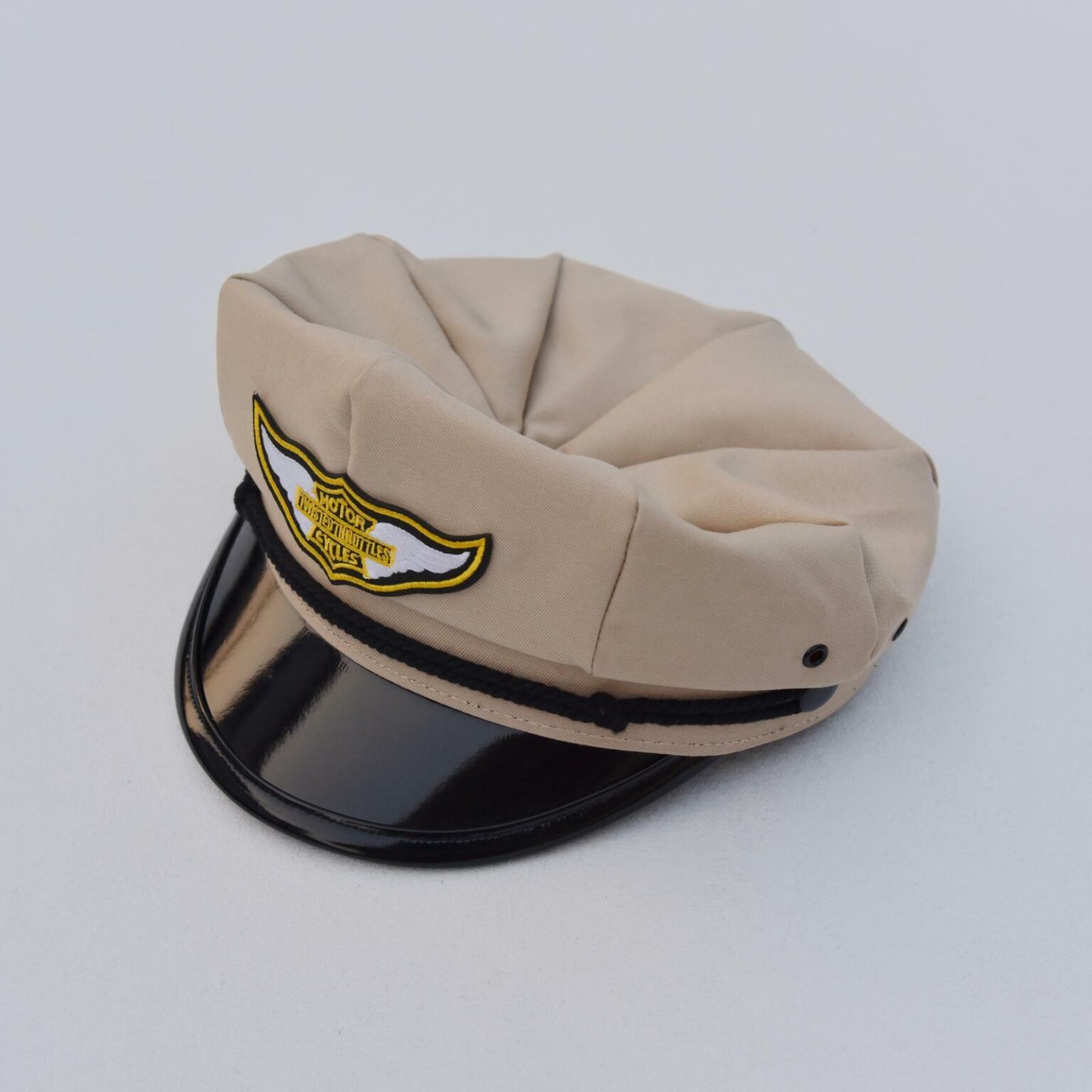 Learn About Different Types of Motorcycle Hats That Are Useful When You ...